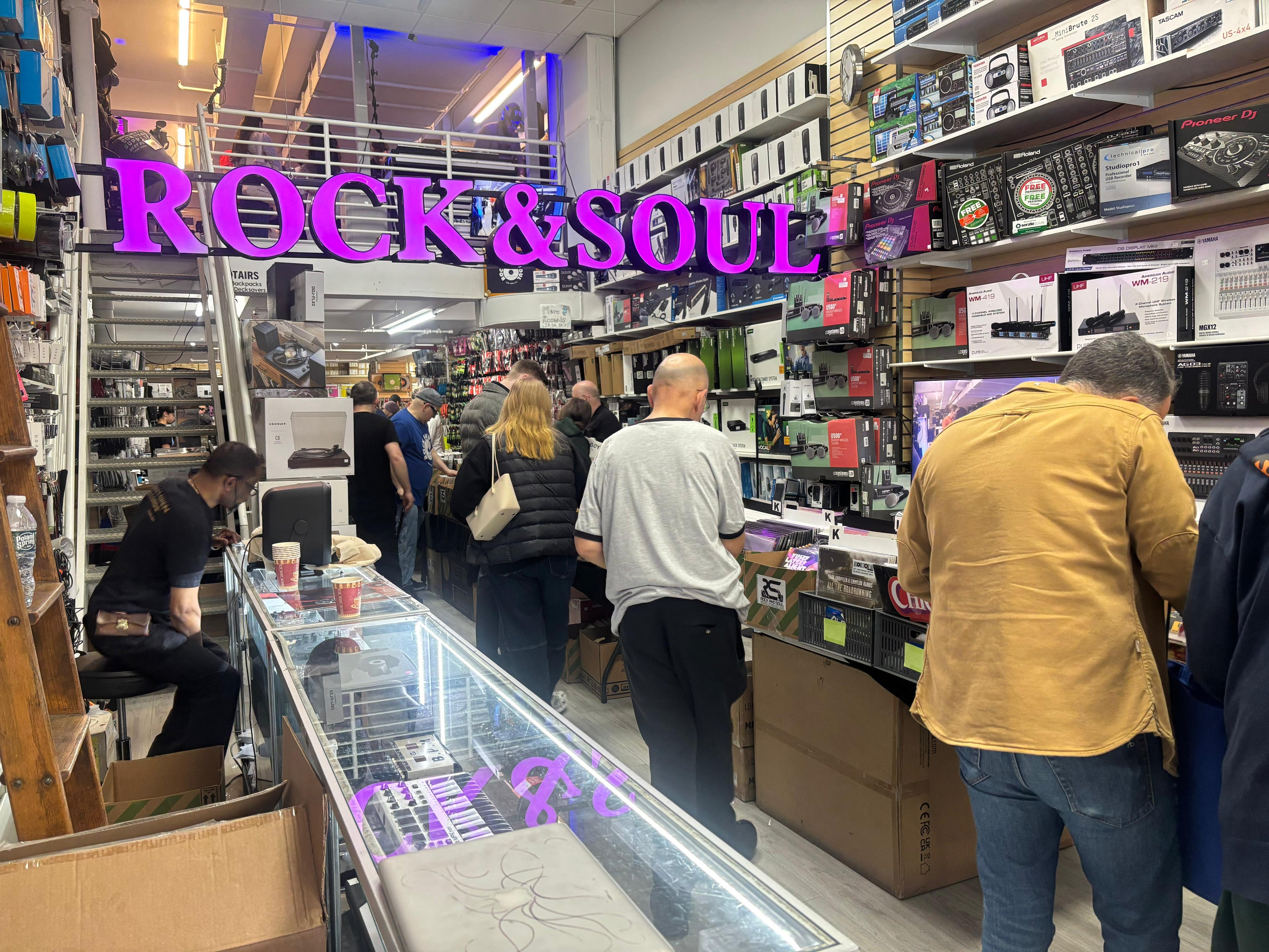 Rock and Soul DJ Equipment and Record Store in Manhattan NYC — Rock and ...